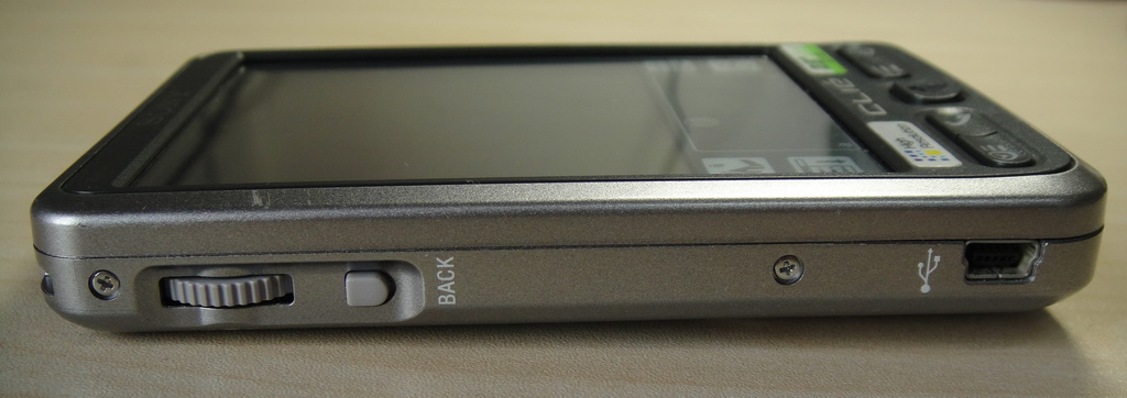 Sony CLIÉ PEG-SL10把玩 – CloudCube的数码blog